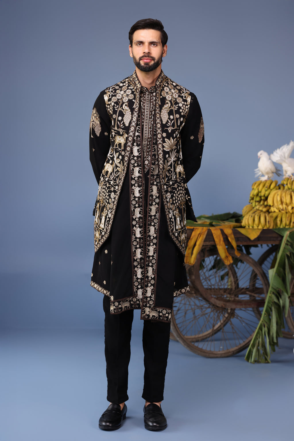 PARAS BHUSHAN KALNAWAT in Zubir Pichwai Zari Black Kurta Jacket Set ...